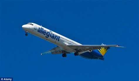 Couple Faces Jail After Performing Lewd Indecent And Obscene Sex Acts On Flight To Las Vegas