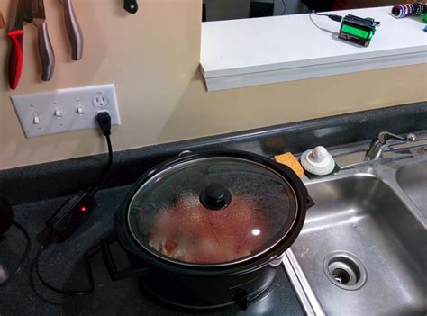 Arduino Based Analog Slow Cooker Controller
