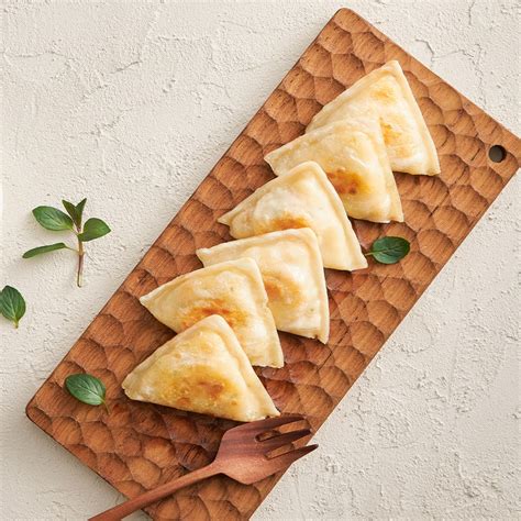 Sweet Corn Cheese Pan Fried Dumpling Gun Mandu Tradekorea