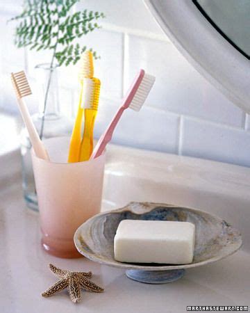 17 Best Images About Scallop Shell Crafts On Pinterest Shell Ornaments Angel Ornaments And