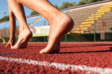 Nude Running And Its Benefits Freaktofit