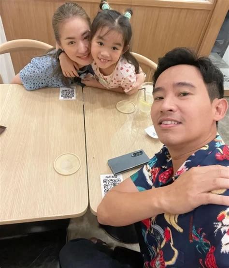 เปิดภาพ ต่าย ชุติมา อดีตภรรยา ทิม พิธา ถ่ายแบบชุดแต่งงาน สวยสะกดมาก