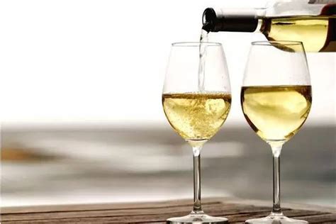 雷司令干白葡萄酒图册 360百科