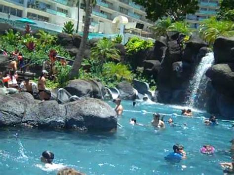 Paradise Pool At Hilton Hawaiian Village Youtube