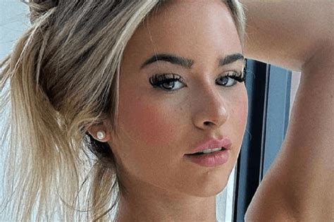 Emily Elizabeth Archives