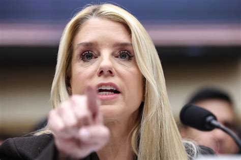 Pam Bondi Needs To Resign