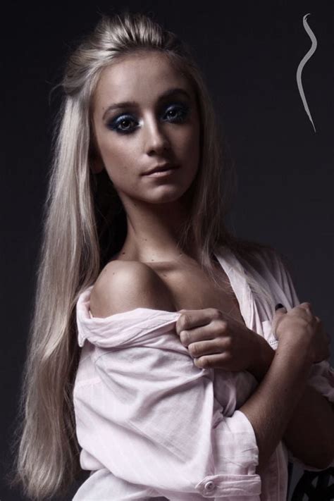 Alice A Model From United Kingdom Model Management