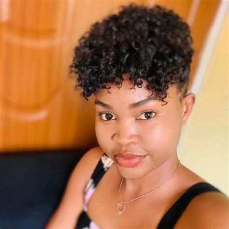 Rosena Basikolo Cyprus International University İstanbul İstanbul