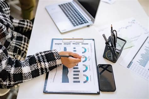 Are Humans Being Replaced By Artificial Intelligence Content Creation