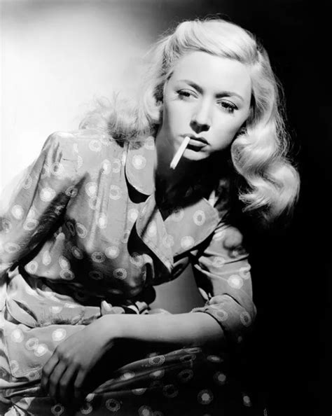 20 Stunning Black And White Portraits Of A Young And Beautiful Gloria