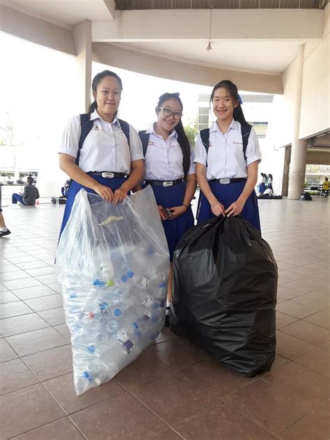 น้องๆ ปริ้นส์รอแยลฯ 108รีไซเคิล รับซื้อของเก่า เชียงใหม่