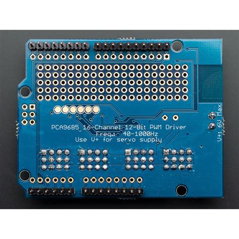 Adafruit Servo Shield 12 Bit Pwm I2c 16 Boutique Semageek