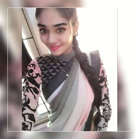 Rasmi Singer On Threads