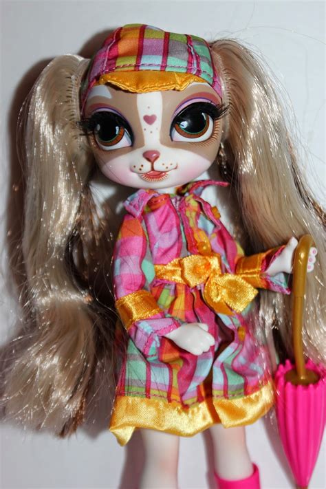Planet Of The Dolls Doll A Day 112 Review Of Pinkie Cooperpinkie In