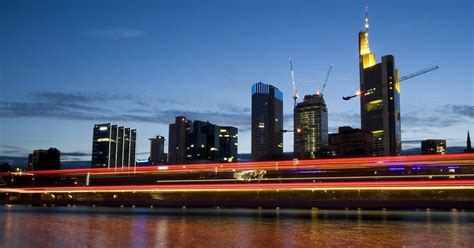 Using Past Data To Predict Future Errors Swift