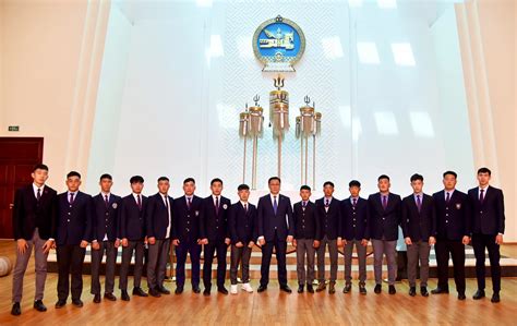 УИХ ын гишүүд ЕБС ийн сурагчдыг хүлээн авч уулзлаа