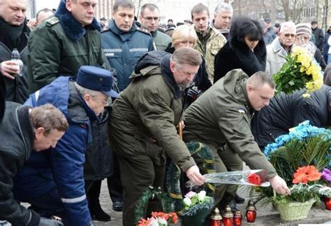 Фото дня у Львові вшанували ліквідаторів аварії на Чорнобильській АЕС