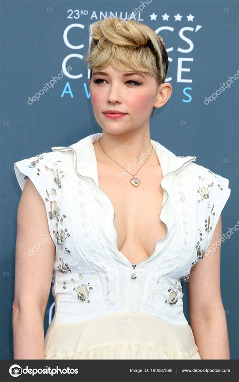 Haley Bennett Actress Producer