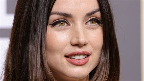 Ana De Armas Oscar Nomination Has Fans Seeing Red