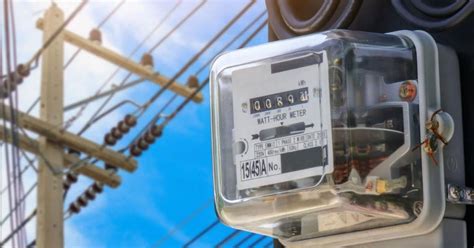 විදුලිය ගාස්තු අවම 33 කින් වැඩි කිරීමට දන්වයි ~ Gossip Lanka Hot News