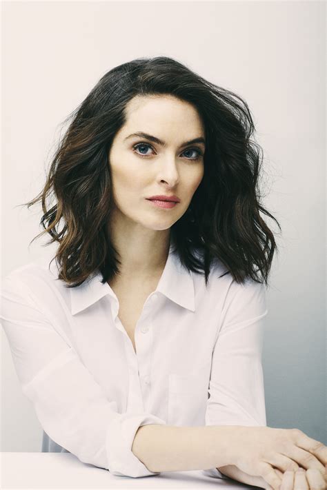 Gallery Brooke Lyons