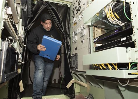 Team Refines Jnn Overhaul Procedures Saves Time Tobyhanna Army Depot Article Display