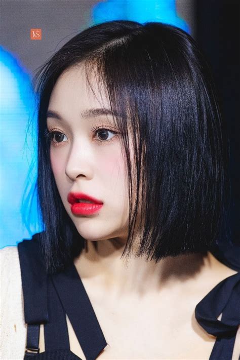 입꼬리가 진짜 예쁜 아이돌 Battlepage