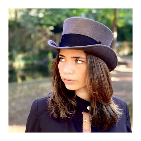 Womens Edwardian Top Hat Classic Low Crown Top Hat In Stylish Gray