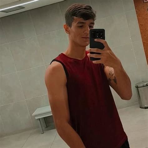 Daniel Vasconcelos Daniel Vsc • Threads Say More