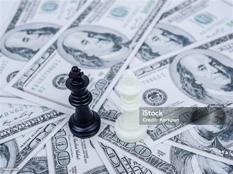 검은 상자 체스 왕 국제 주요 국가 은행권에 의해 세계 돈 게임 개념에 대한 스톡 사진 및 기타 이미지 개념 개념과 주제 경쟁 Istock