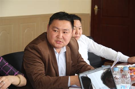 АЙМГИЙН ИТХ ЫН ТӨЛӨӨЛӨГЧ Д ГАНТУУЛ ДАРХАН СУМЫН 2 ДУГААР БАГТ ЯВГАН ХҮНИЙ ГҮҮР БАЙРЛУУЛЖЭЭ