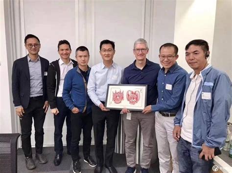 App Store 審核指南更新：打賞可不走內購，但 App 亦不能抽成 每日頭條
