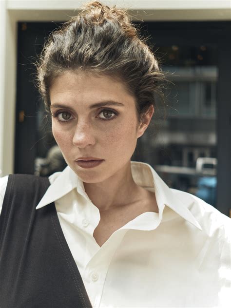 A New York Minute With Emily Bader — Rose And Ivy