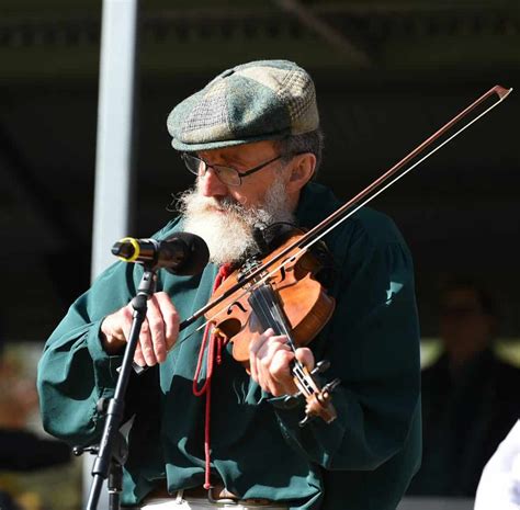 Bob Mcinnes Brigadoon Bundanoon Highland Gathering Inc