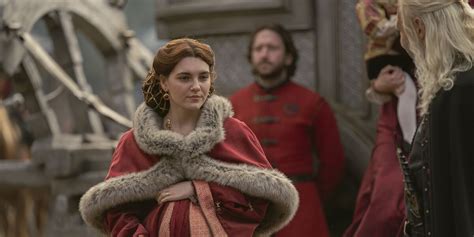 House of the Dragon Emily Carey angoissée par une scène de sexe embarrassante avec Paddy