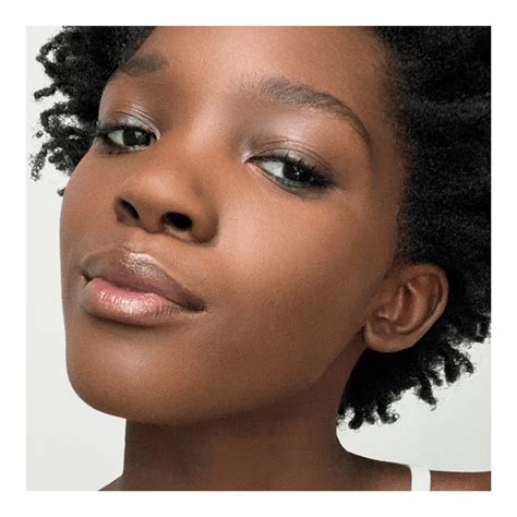 Liquid Touch Weightless Foundation • 490c Liquid Touch Weightless Foundation • 490c