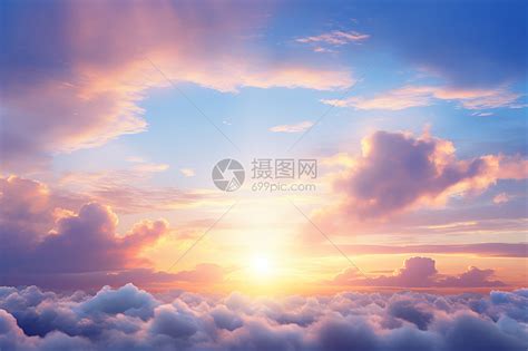 日出时分的天空高清图片下载 正版图片600791064 摄图网