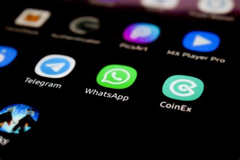 Whatsapp à Quoi Fait Référence Le Chiffre 143 Que Tous Les Jeunes Senvoient Sur La Plateforme