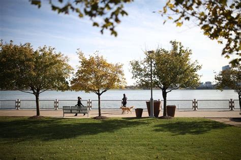 The Riverwalk Parks And Greenways Detroit Riverfront Conservancy