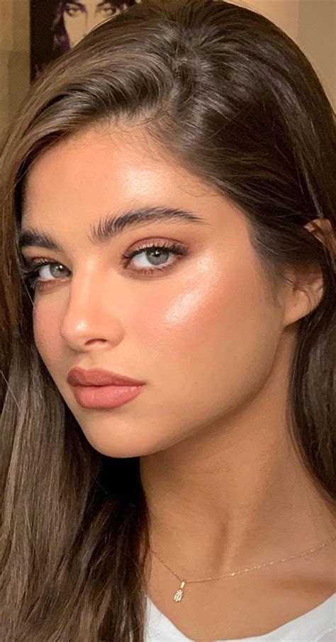 Beautiful Soft Neutral Makeup For Any Occasion Prom Makeup Evening