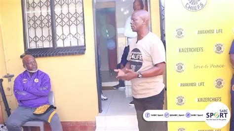 Marks Maponyane ️ 𝐀𝐌𝐀𝐊𝐇𝐎𝐒𝐈 ️ Former Bafana Bafana Striker Marks