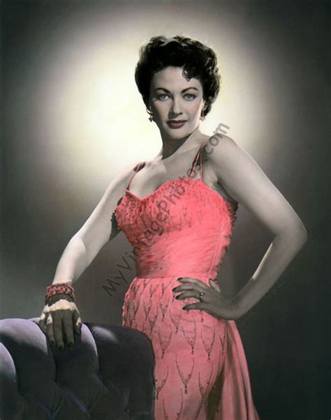 Yvonne Decarlo