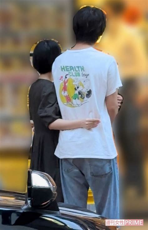 『ビズリーチ』のcmでおなじみの吉谷彩子「腰に手を回して…」元旦に結婚発表の俳優・秋元龍太朗と目撃されていた“牛丼デート”（3ページ目