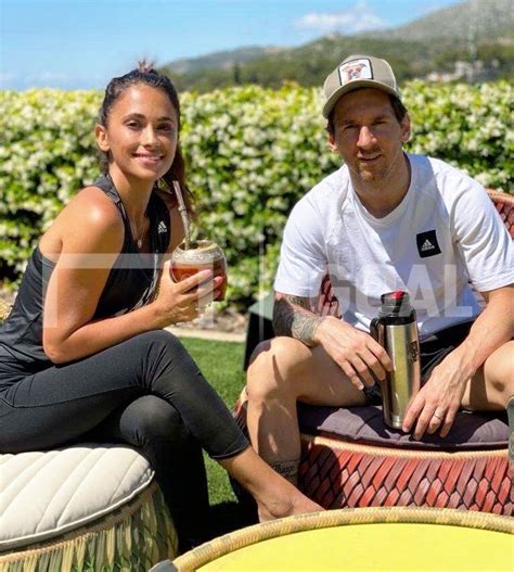 Lionel Messi And Antonella Roccuzzo A Look Back Photogallery Images My Xxx Hot Girl