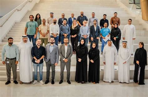 dubai culture holds tour guide recognition forum emirati times