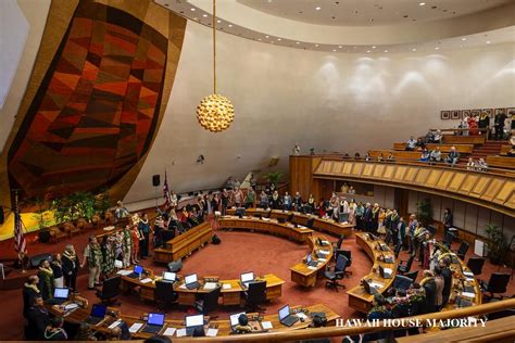 All Hawaii News Hawaii Governor Signs Vacation Rental Bill Same Sex