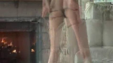 Sexy Mindy Main Strip And Masturbation