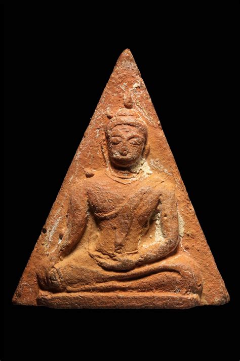 พระนางพญาเสน่ห์จันทร์ กรุต้นจันทร์ จังหวัดสุโขทัย 👍 👍 👍 พระนางพญาเสน่ห์จันทร์ เนื้อดินศักดิ์