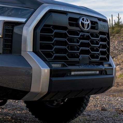 Rigid Industries 2022 Toyota Tundra 6in Sr Series White Fog Light Kit