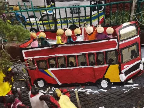 Nathan Chikoto Recycle Artist Based In Hout Bay